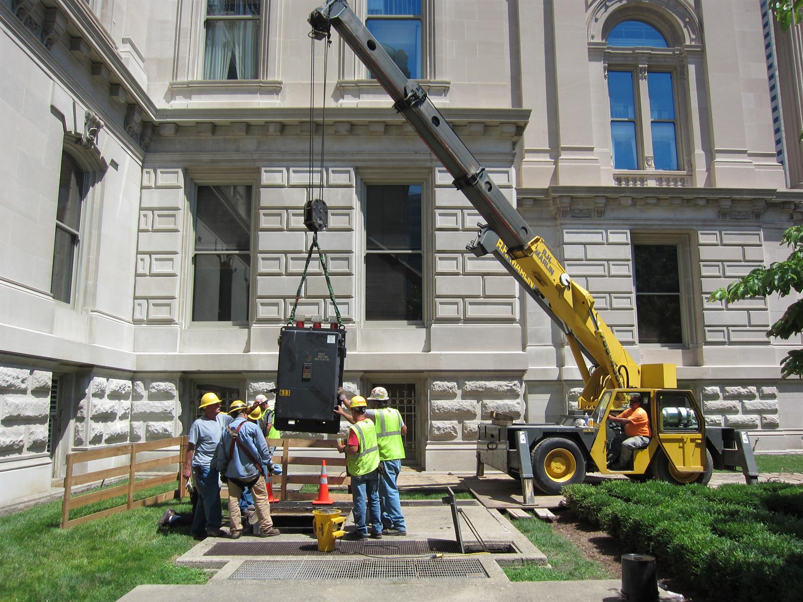 Transformer Rigging – Machinery Hauling | Underwood Companies